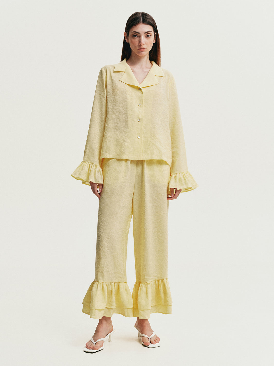 Ruffle suits – PIRNAY